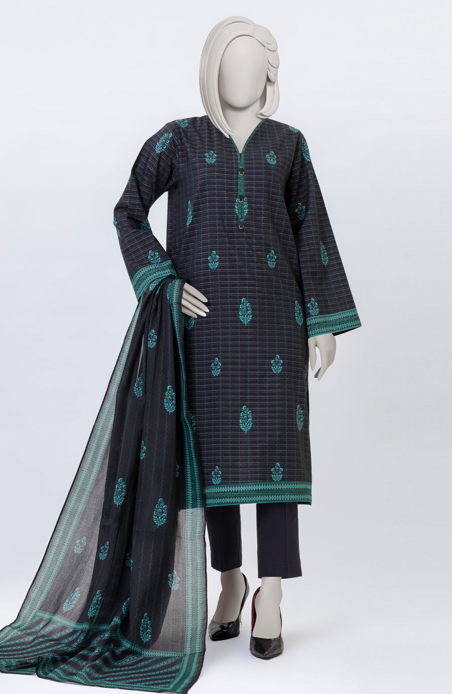Exclusive Sale on MTJ Branded Clothes in Pakistan - Shop Now!