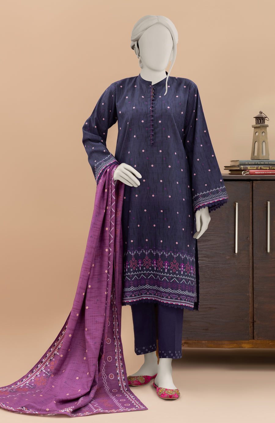 Winter Clothes Sale in Pakistan – Upto 50% Off – MTJ